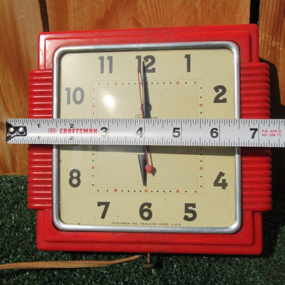 Wall Decor | Rare Vintage Telechron Red Bakelite Mcm Art Deco Electric ...